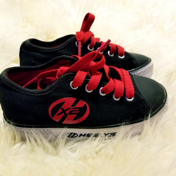 Heelys | Shoes | Heelys Red Black White Shoes Boy Girl Roller Sz 3 ...
